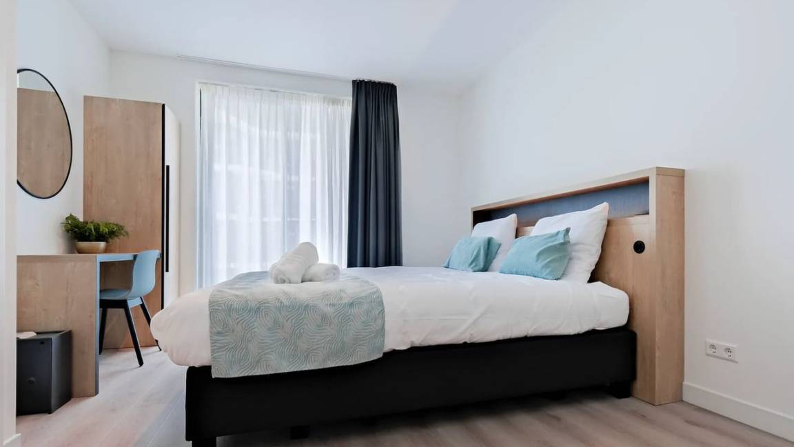 102 M² Apartment ∙ 2 Bedrooms ∙ 4 Guests - Vlissingen