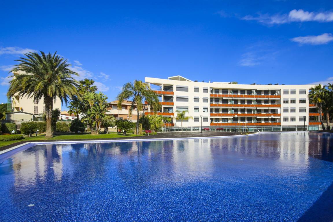150 M² House ∙ 4 Bedrooms ∙ 10 Guests - Cambrils
