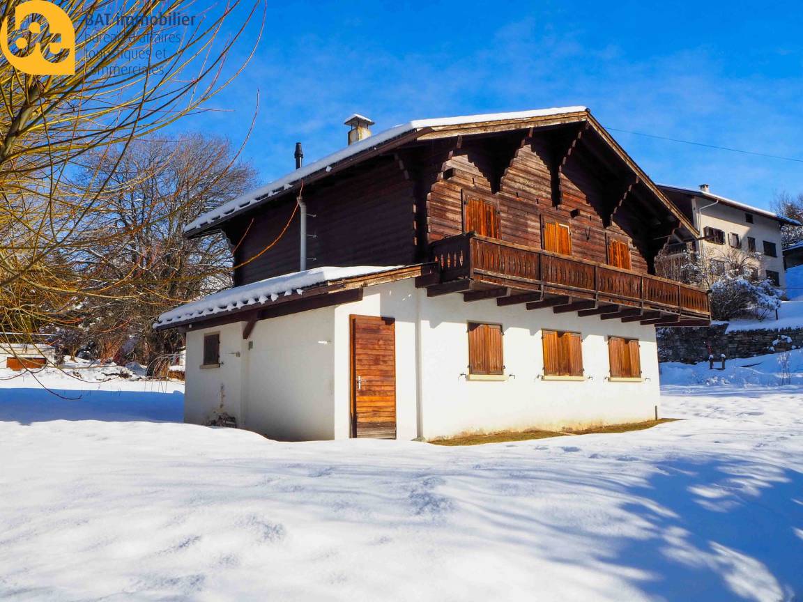 120 M² Chalet ∙ 4 Bedrooms ∙ 10 Guests - Vercorin