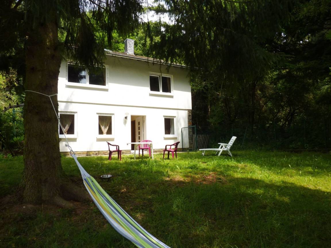 105 M² Ferienhaus ∙ 2 Schlafzimmer ∙ 4 Gäste - Kastellaun
