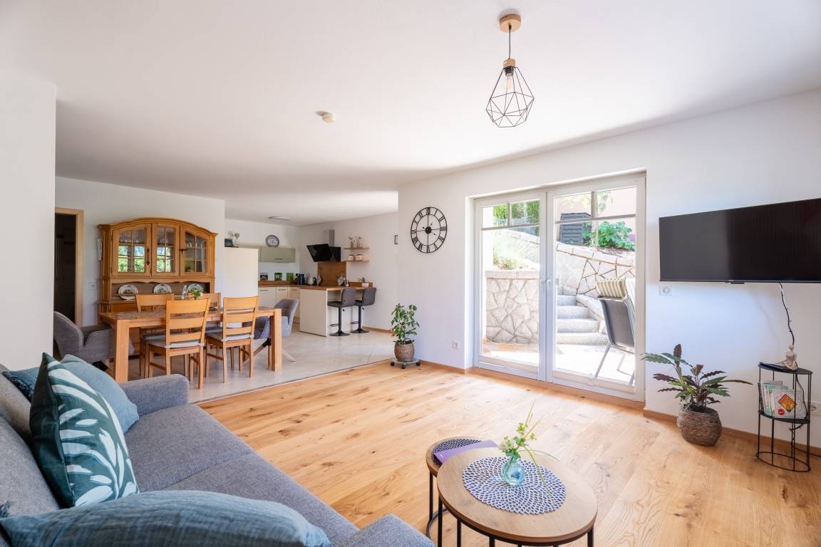 63 M² Huoneisto ∙ 1 Makuuhuone ∙ 4 Vierasta - Oberkirch