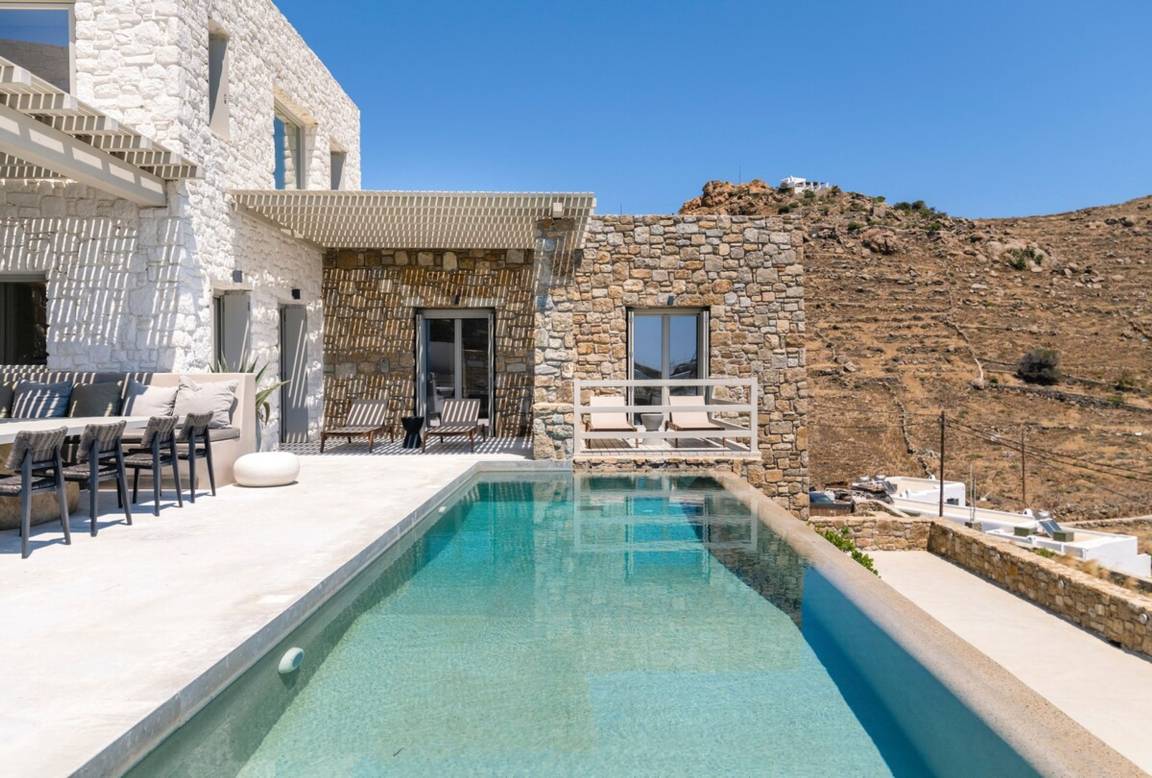 340 M² Apartment ∙ 7 Bedrooms ∙ 14 Guests - Mykonos