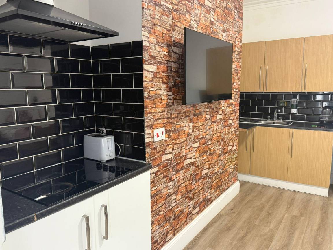 40 M² Apartment ∙ 2 Bedrooms ∙ 6 Guests - Blackpool Beach