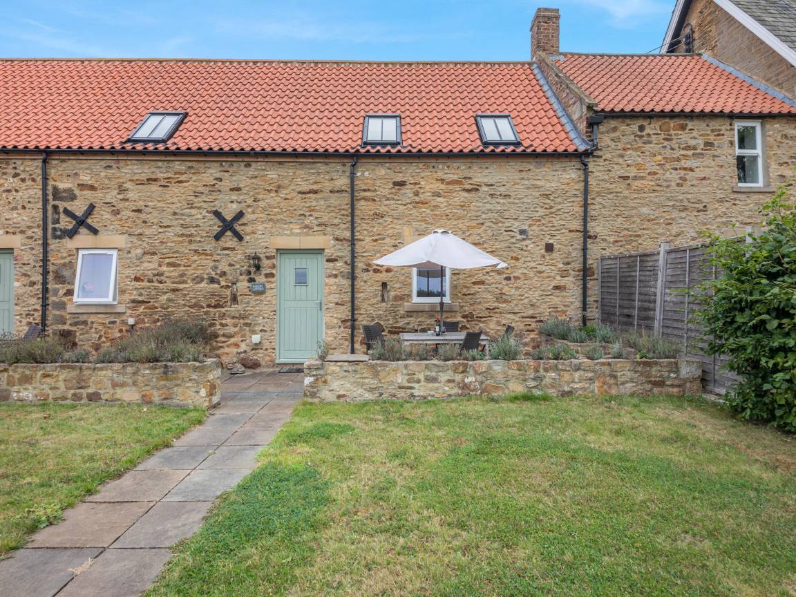 Cottage ∙ 2 Bedrooms ∙ 4 Guests - Durham