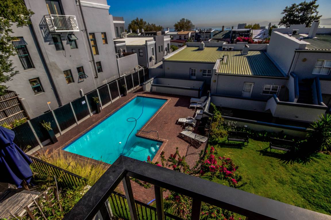 108 M² Apartment ∙ 3 Bedrooms ∙ 6 Guests - Fokváros