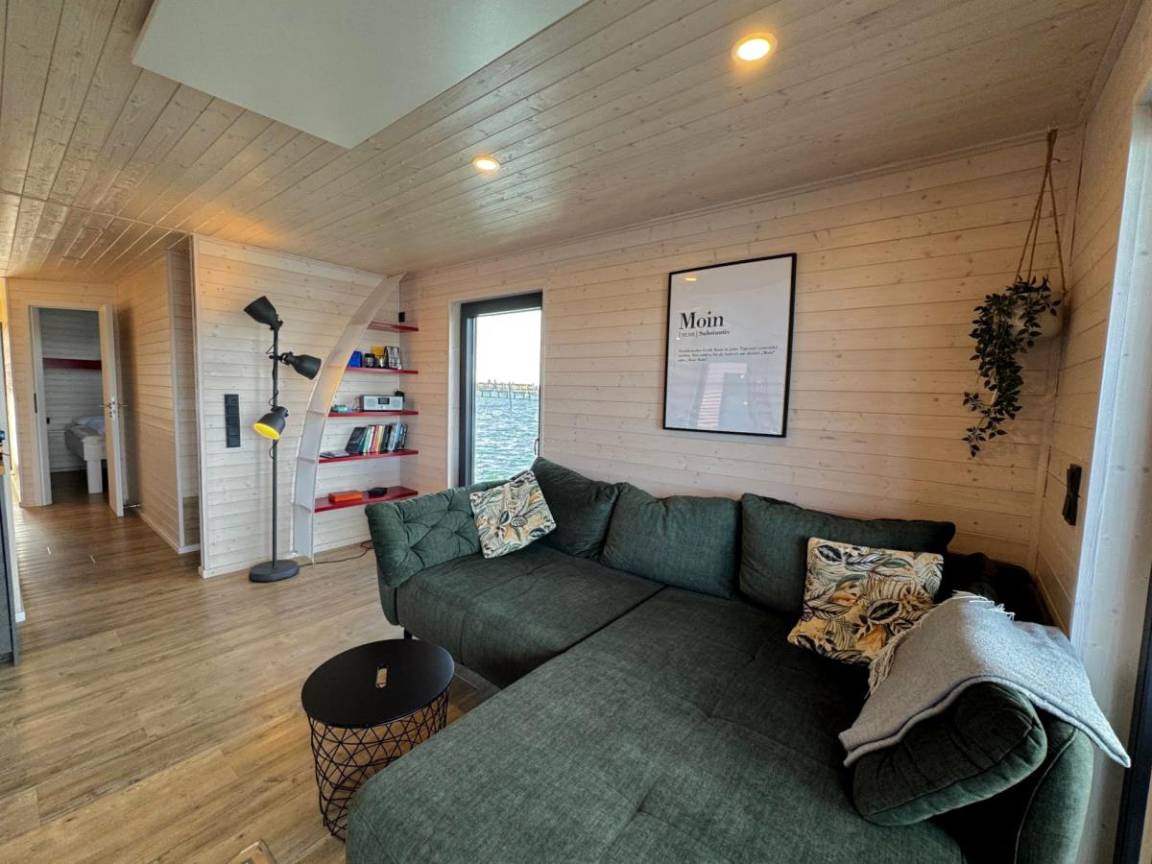 68 M² Hausboot ∙ 2 Schlafzimmer ∙ 4 Gäste - Fehmarn