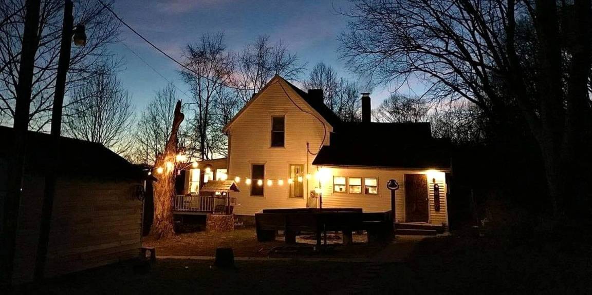 Camping ∙ 1 Bedroom ∙ 2 Guests - Indiana