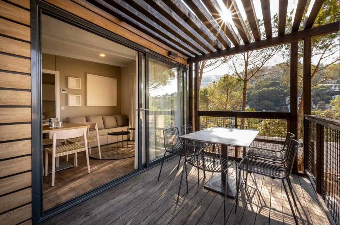 35 M² Camping ∙ 2 Bedrooms ∙ 5 Guests - Costa Brava (Spain)