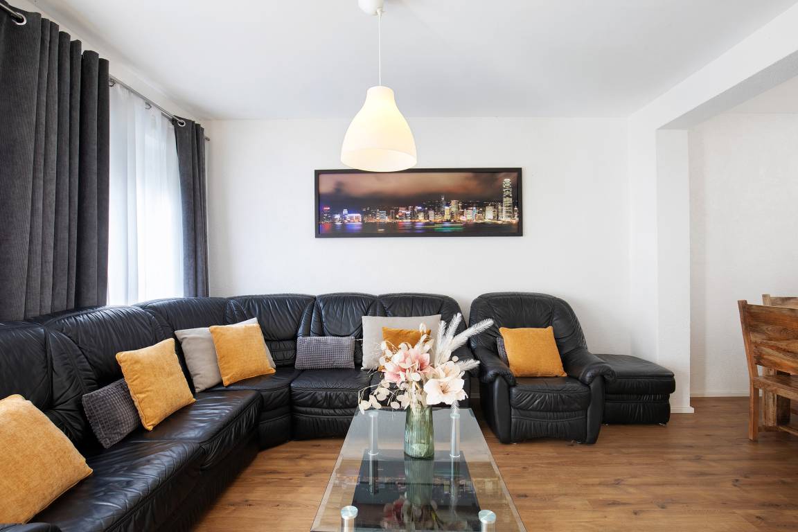 80 M² Ferienwohnung ∙ 3 Schlafzimmer ∙ 8 Gäste - Worms