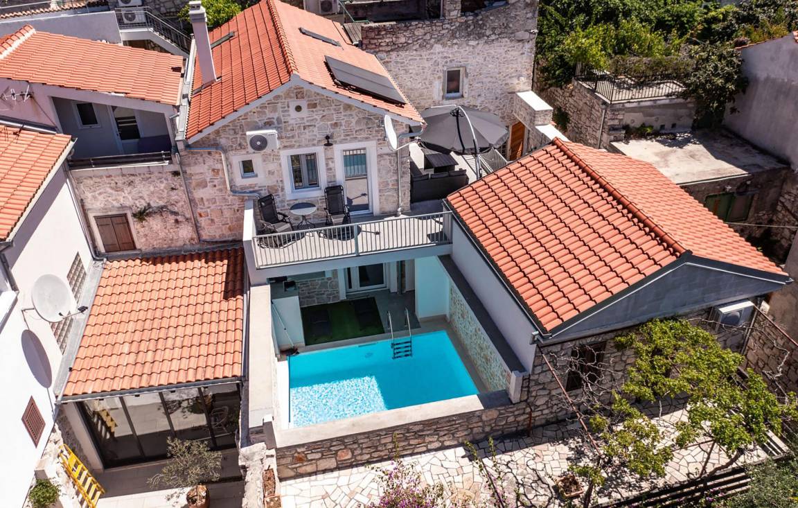 100 M² Ferienhaus ∙ 2 Schlafzimmer ∙ 5 Gäste - Murter