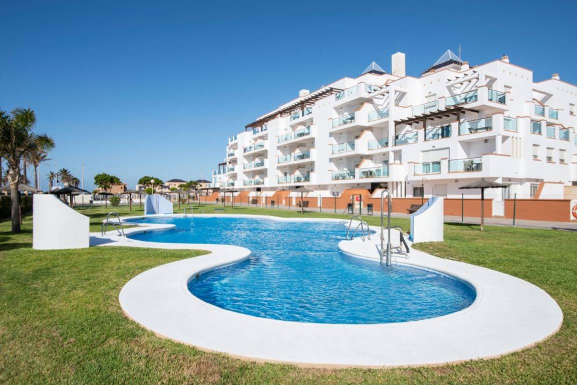 80 M² Appartement ∙ 2 Chambres ∙ 6 Personnes - Roquetas de Mar
