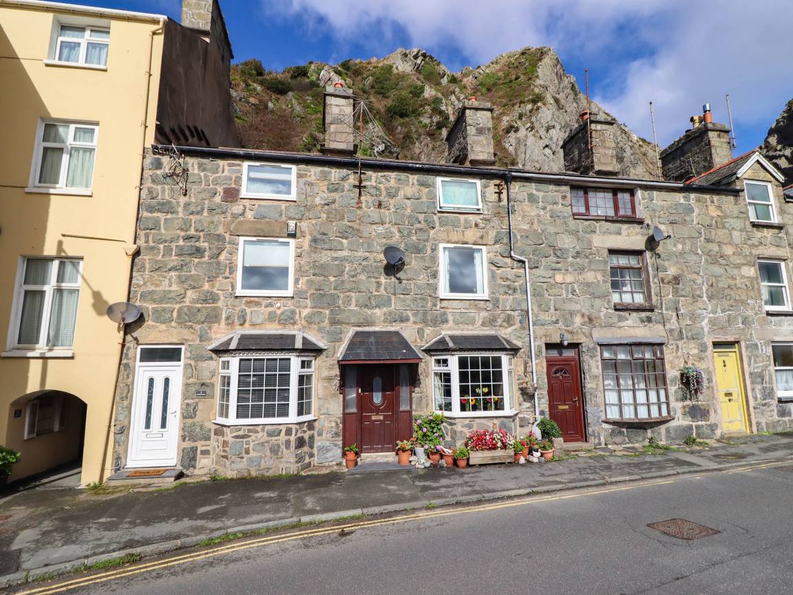 Cottage ∙ 3 Bedrooms ∙ 6 Guests - Barmouth
