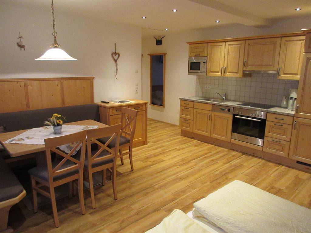 42 M² Ferienwohnung ∙ 1 Schlafzimmer ∙ 5 Gäste - Wagrain