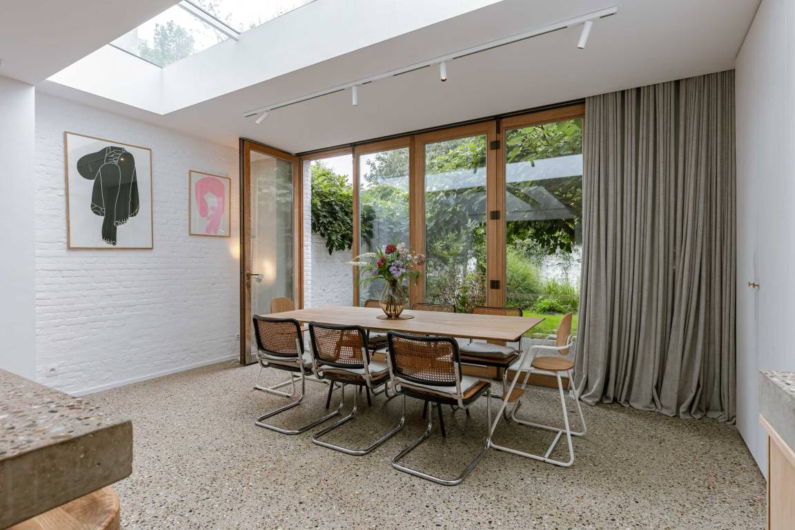 310 M² House ∙ 4 Bedrooms ∙ 7 Guests - Centraal Station Antwerpen