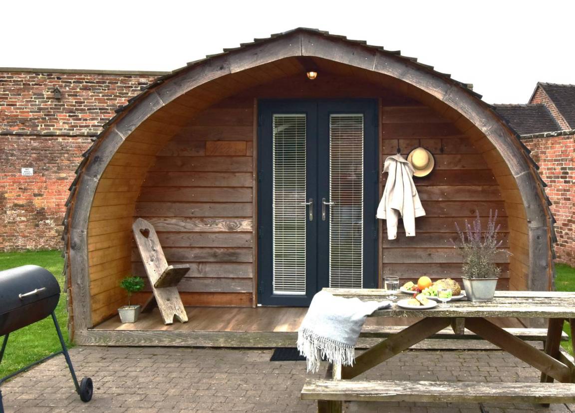 Camping ∙ 1 Bedroom ∙ 4 Guests - Derbyshire