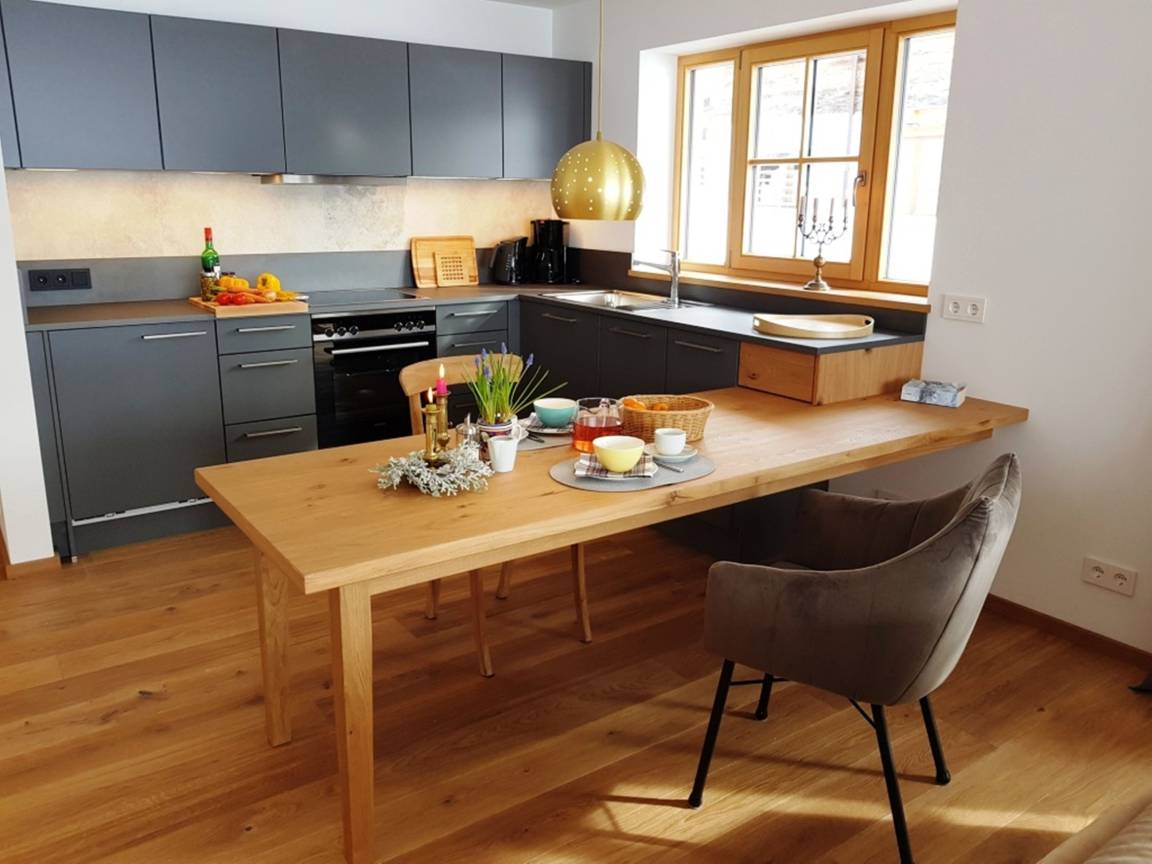 70 M² Ferienwohnung ∙ 2 Gäste - Kössen
