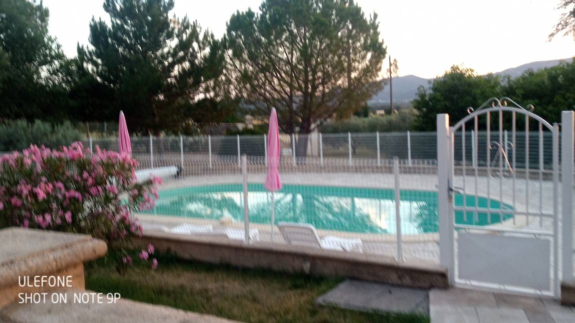 130 M² Villa ∙ 3 Bedrooms ∙ 6 Guests - Valensole