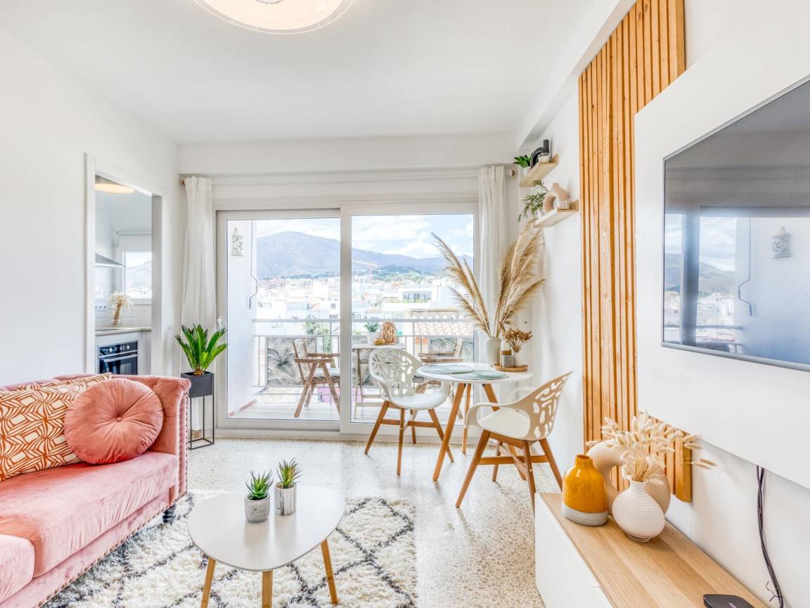 65 M² Apartment ∙ 1 Bedroom ∙ 4 Guests - Estepona