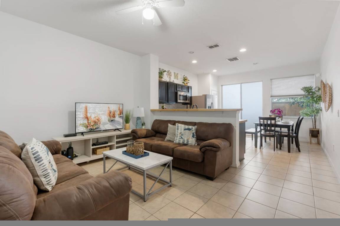 110 M² House ∙ 3 Bedrooms ∙ 6 Guests - Old Town, Kissimmee