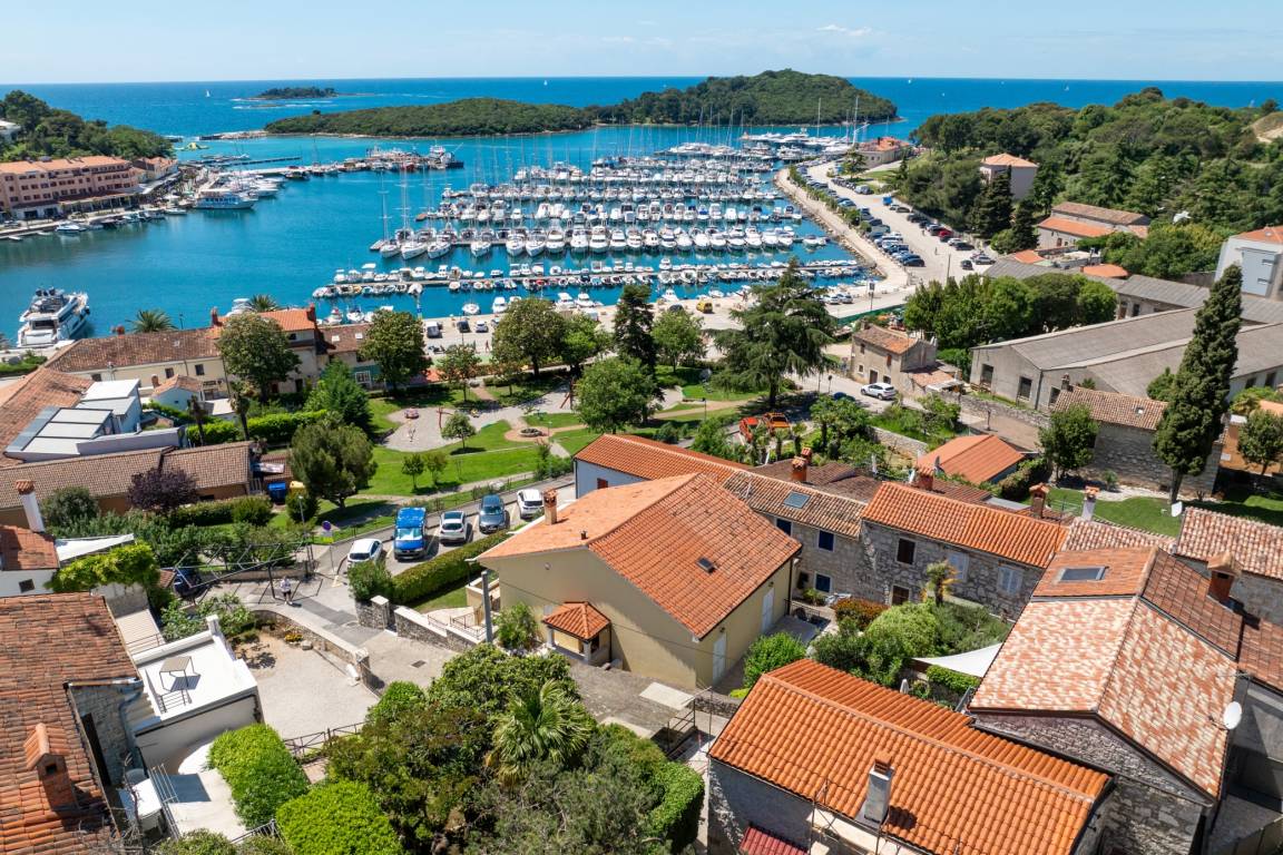 75 M² Ferienhaus ∙ 2 Schlafzimmer ∙ 4 Gäste - Funtana