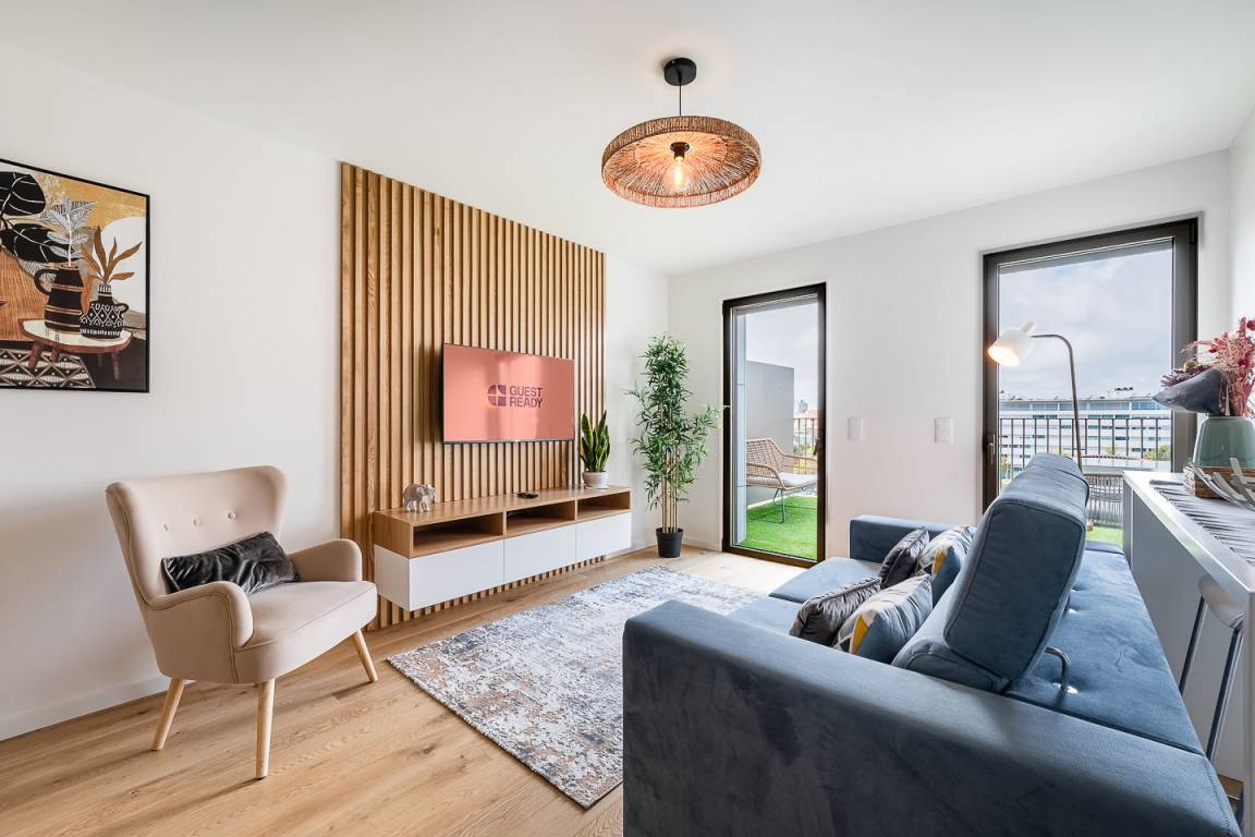 142 M² Apartamento ∙ 3 Quartos ∙ 5 Hóspedes - Porto