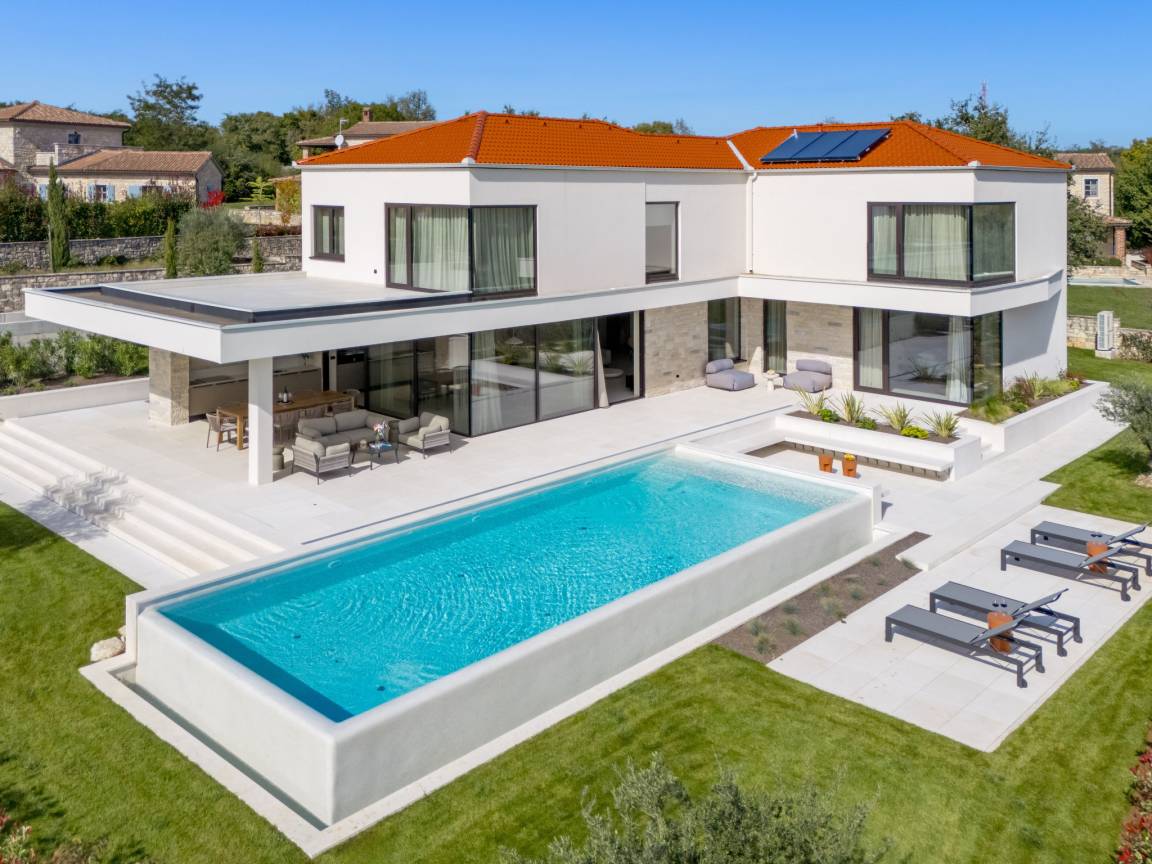 340 M² Casa ∙ 4 Habitaciones ∙ 8 Huéspedes - Rovinj