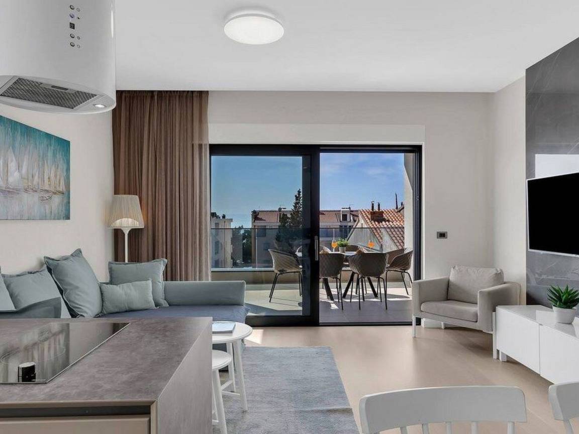 54 M² Apartment ∙ 1 Bedroom ∙ 4 Guests - Promajna