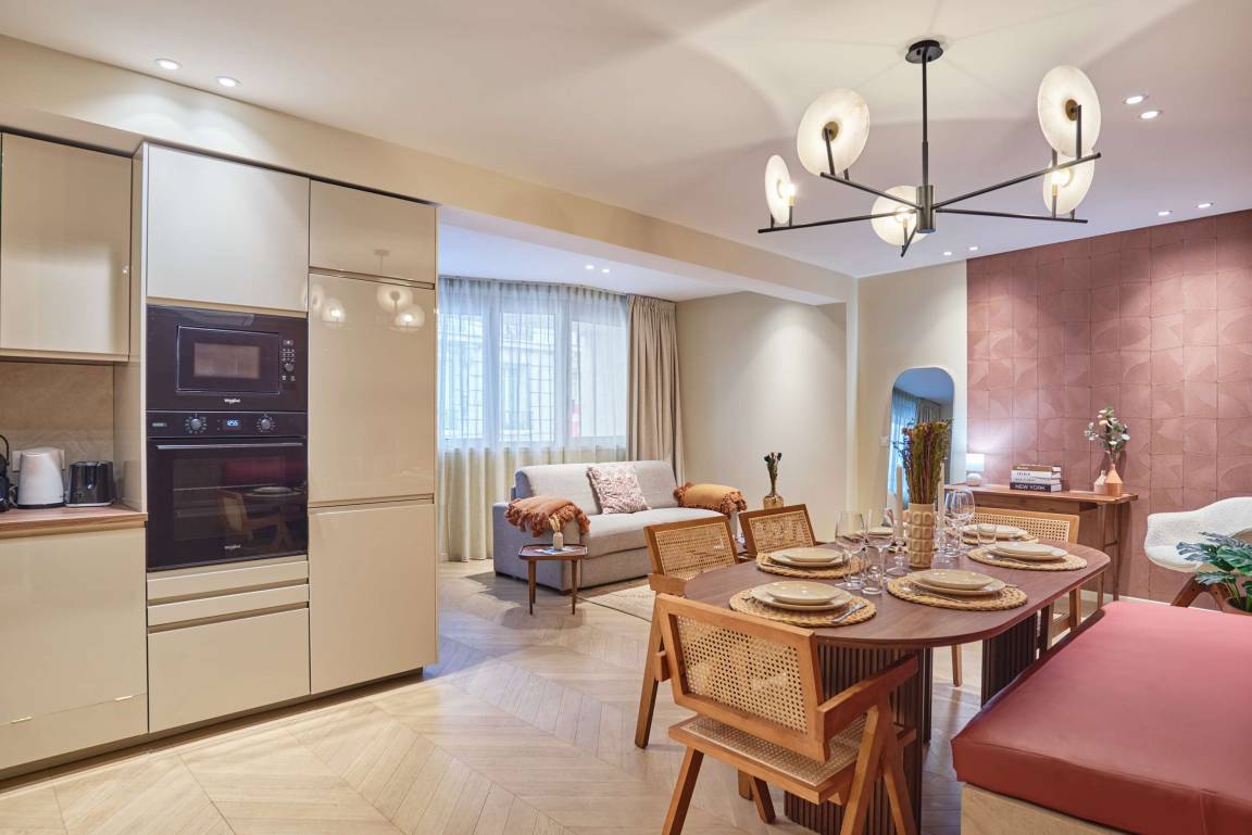 73 M² Appartement ∙ 2 Chambres ∙ 6 Personnes - Tour Eiffel - Paris