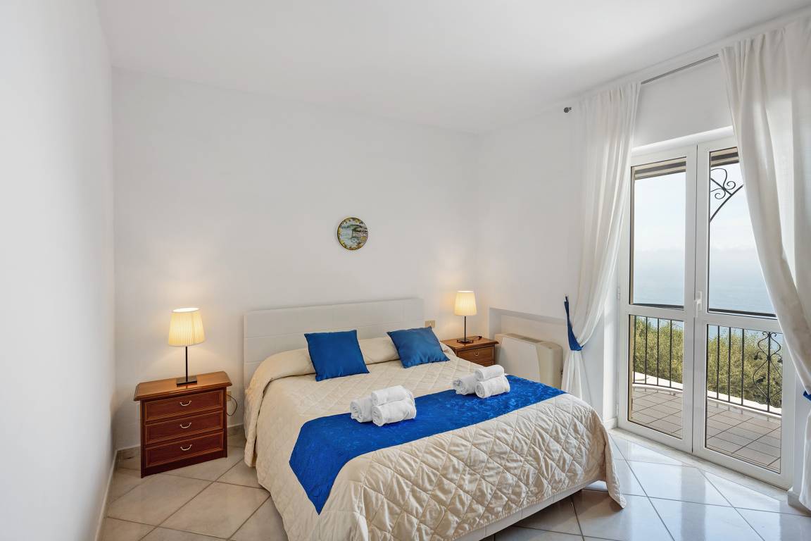40 M² Ferienwohnung ∙ 1 Schlafzimmer ∙ 2 Gäste - Massa Lubrense