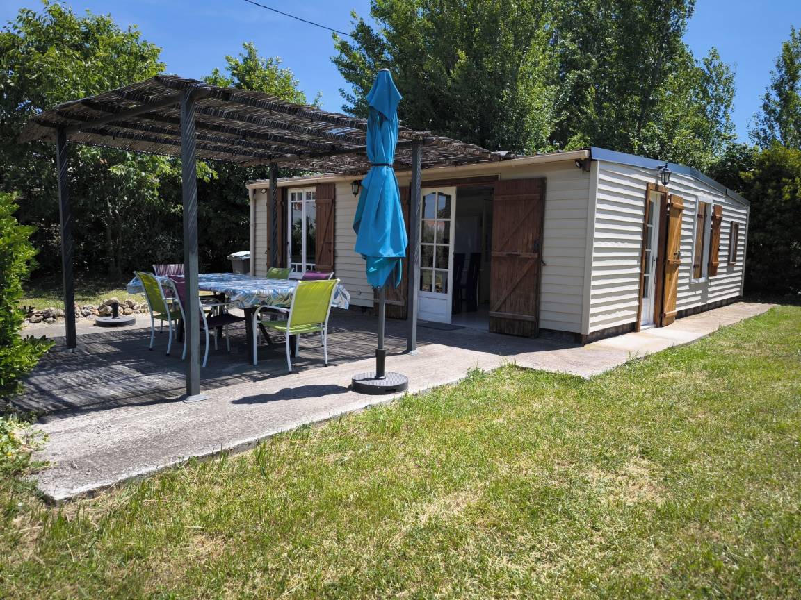 1000 M² Chalet ∙ 3 Chambres ∙ 7 Personnes -