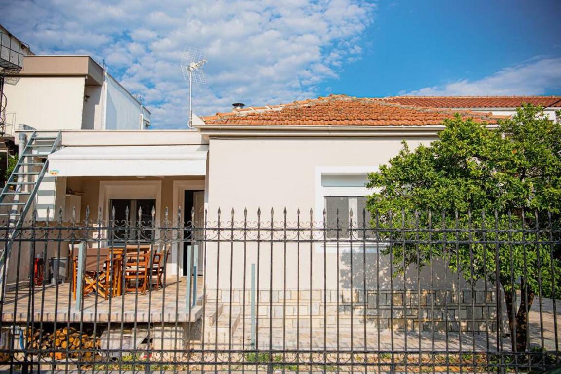 120 M² House ∙ 3 Bedrooms ∙ 12 Guests - Волос