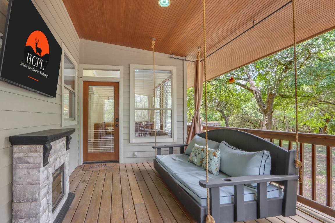 202 M² House ∙ 3 Bedrooms ∙ 10 Guests - Wimberley, TX