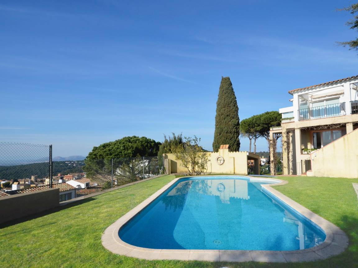 241 M² House ∙ 4 Bedrooms ∙ 8 Guests - Sa Tuna