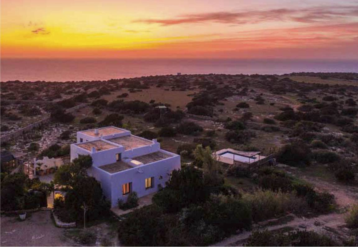 222 M² House ∙ 2 Bedrooms ∙ 4 Guests - Formentera