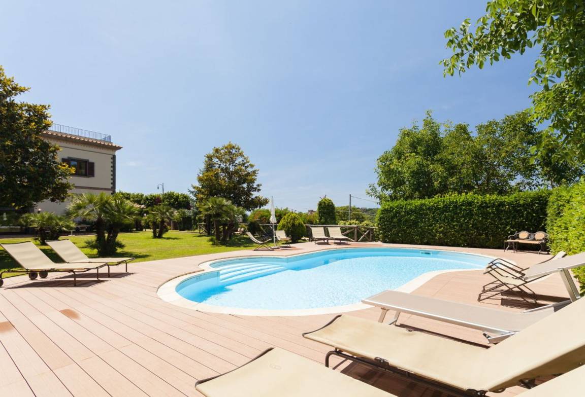 Villa Vacanza ∙ 5 Camere Da Letto ∙ 10 Ospiti - Sorrento