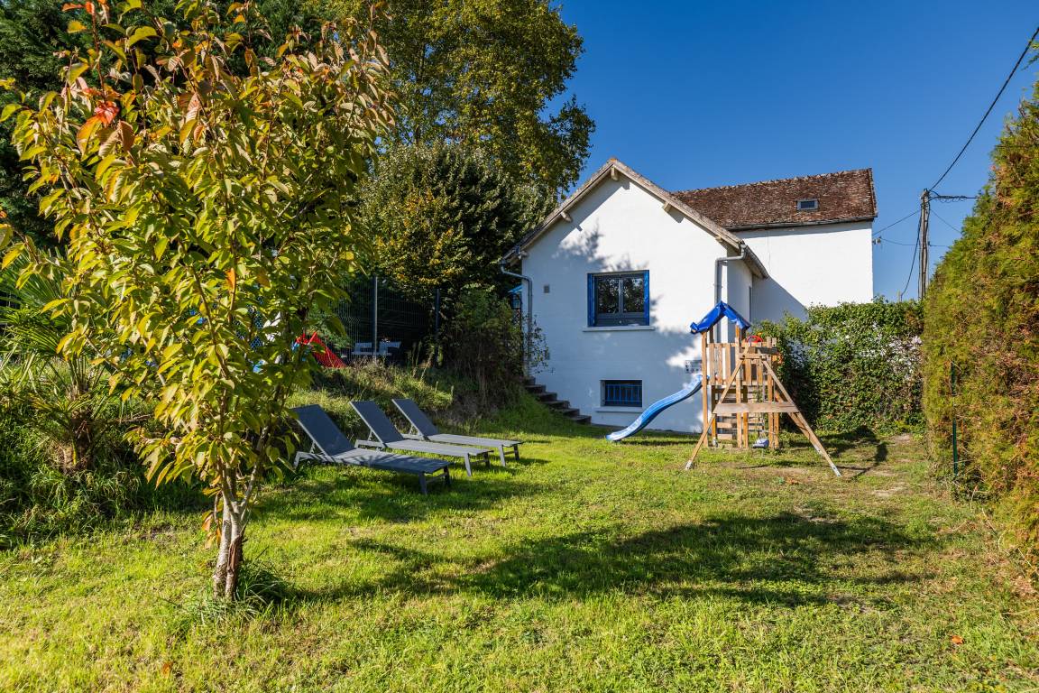 80 M² Maison De Vacances ∙ 2 Chambres ∙ 11 Personnes - Selles-sur-Cher