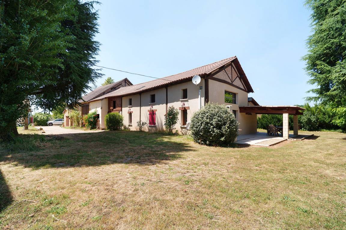 90 M² Ferienhaus ∙ 2 Schlafzimmer ∙ 6 Gäste - Bergerac