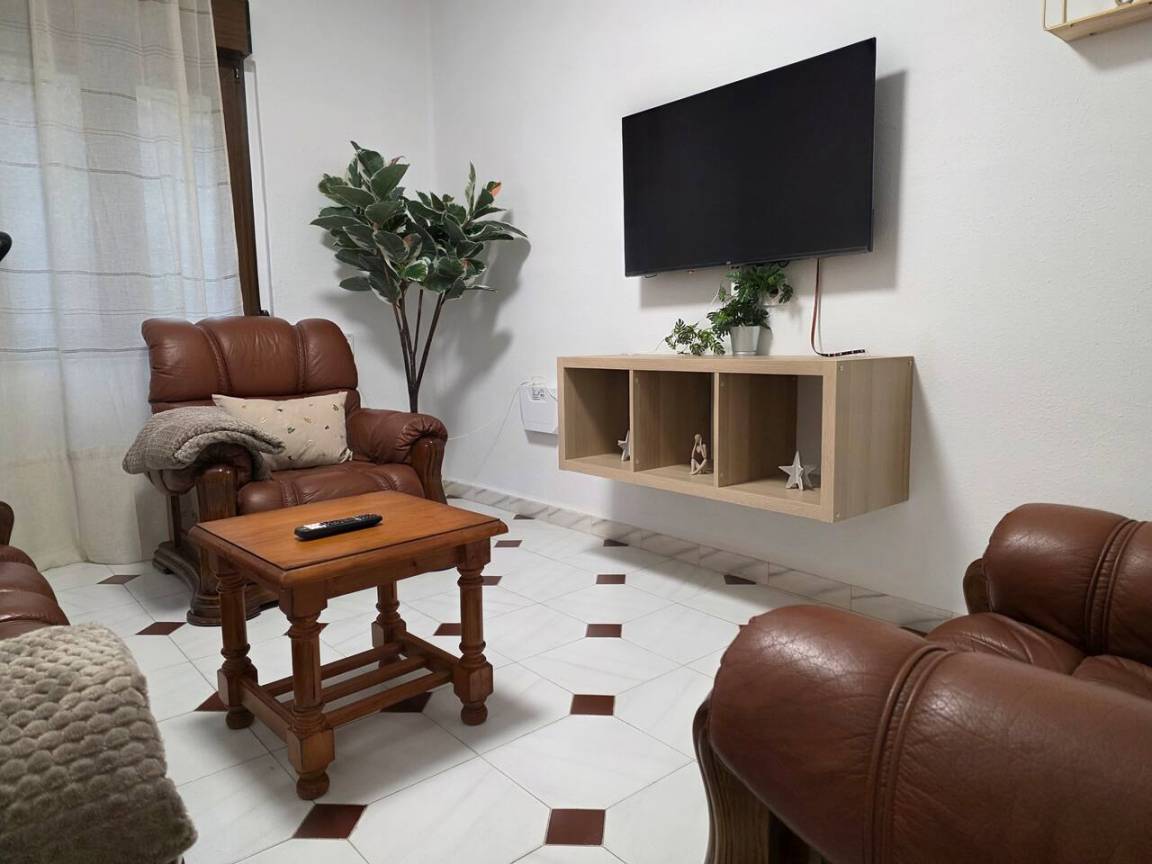 Ferienwohnung ∙ 3 Schlafzimmer ∙ 5 Gäste - Langreo