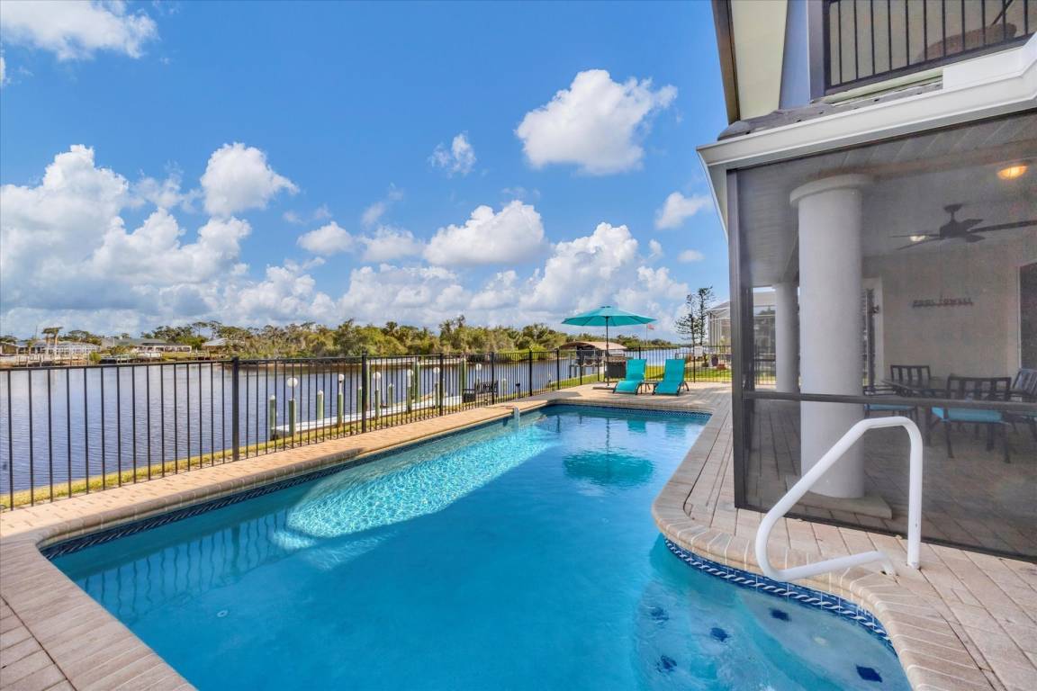 334 M² House ∙ 4 Bedrooms ∙ 10 Guests - Port Charlotte, FL