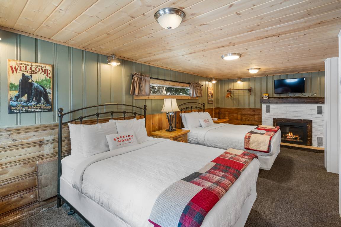 Hotel ∙ 1 Schlafzimmer ∙ 4 Gäste - West Yellowstone, MT