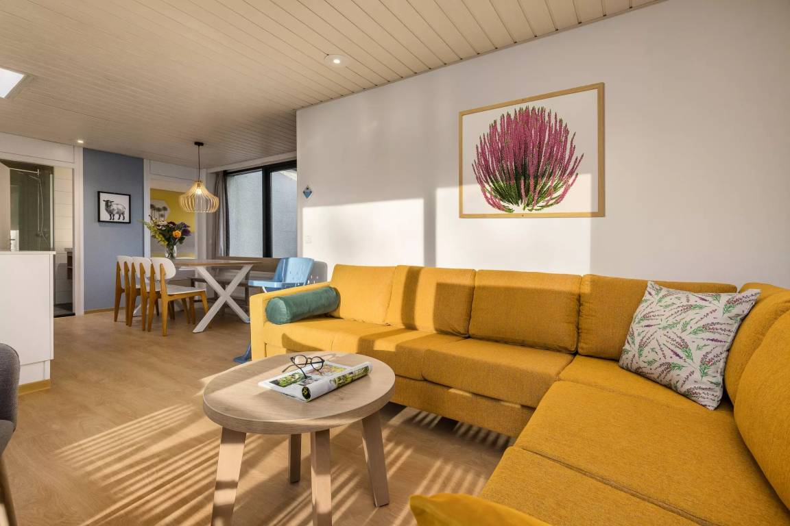 63 M² Caravan ∙ 3 Bedrooms ∙ 6 Guests - Soltau