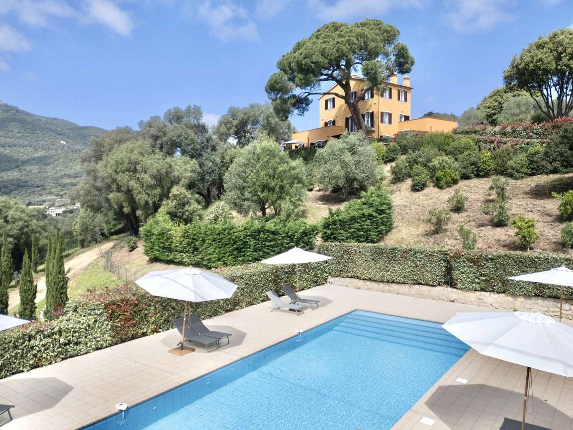 74 M² Ferienwohnung ∙ 3 Schlafzimmer ∙ 6 Gäste - Ajaccio