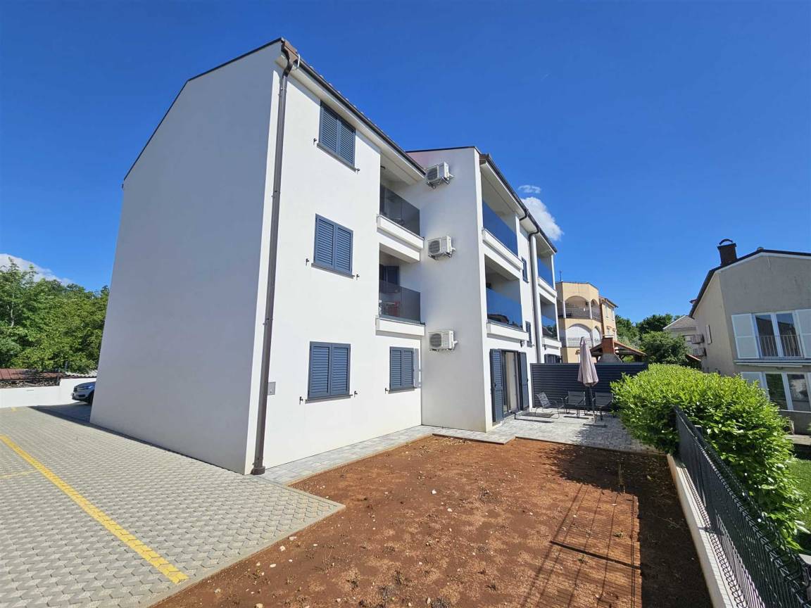 75 M² Apartment ∙ 3 Bedrooms ∙ 6 Guests - Malinska