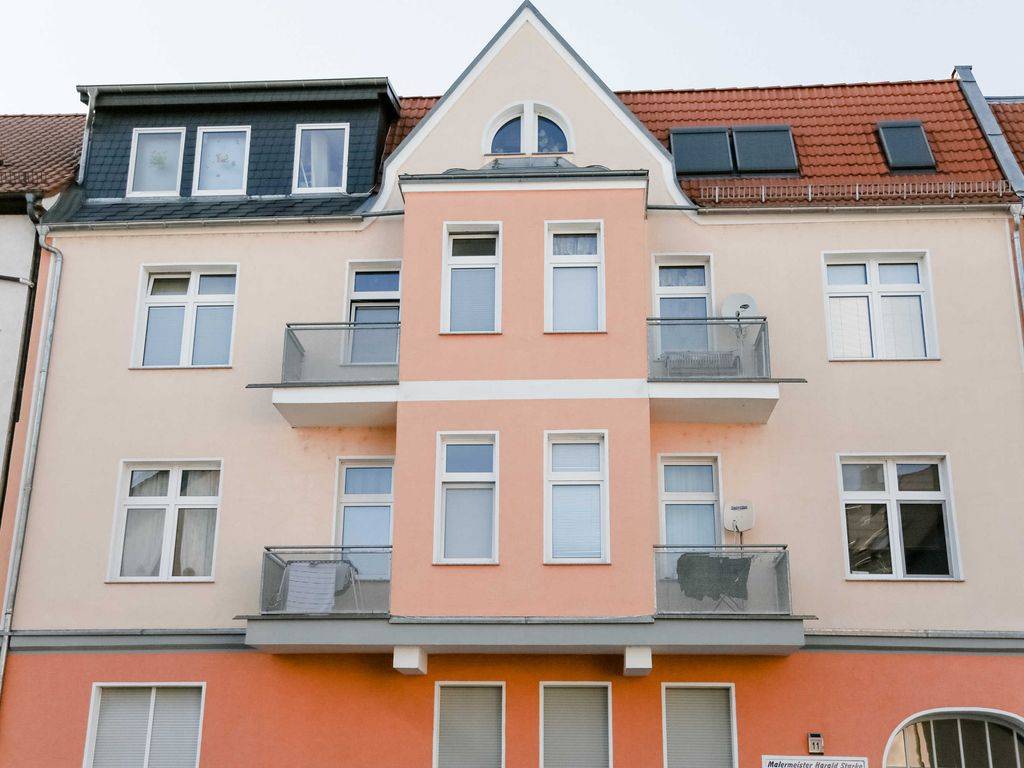 75 M² Apartment ∙ 1 Bedroom ∙ 4 Guests - Dessau
