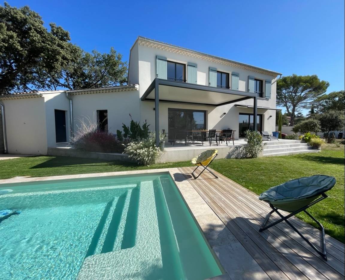 170 M² Villa ∙ 3 Bedrooms ∙ 6 Guests - Gordes