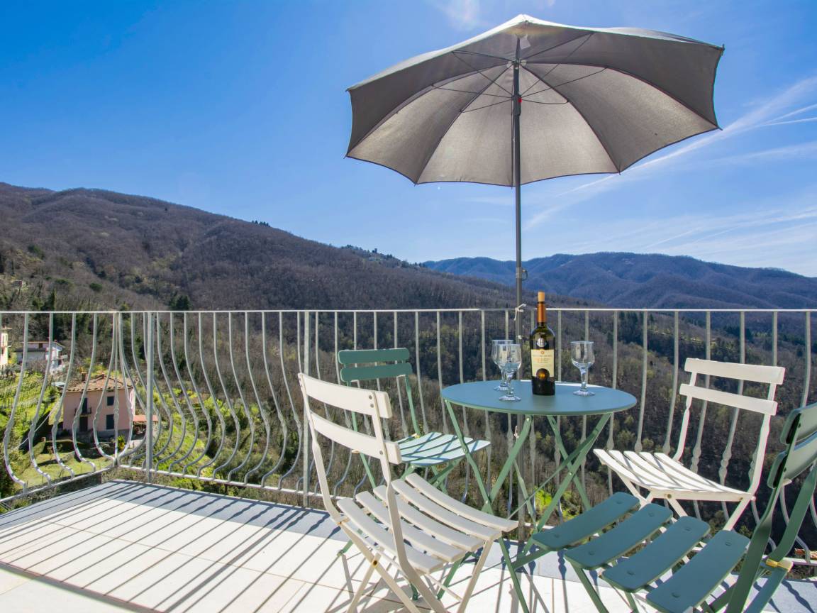 200 M² House ∙ 3 Bedrooms ∙ 7 Guests - Bagni di Lucca