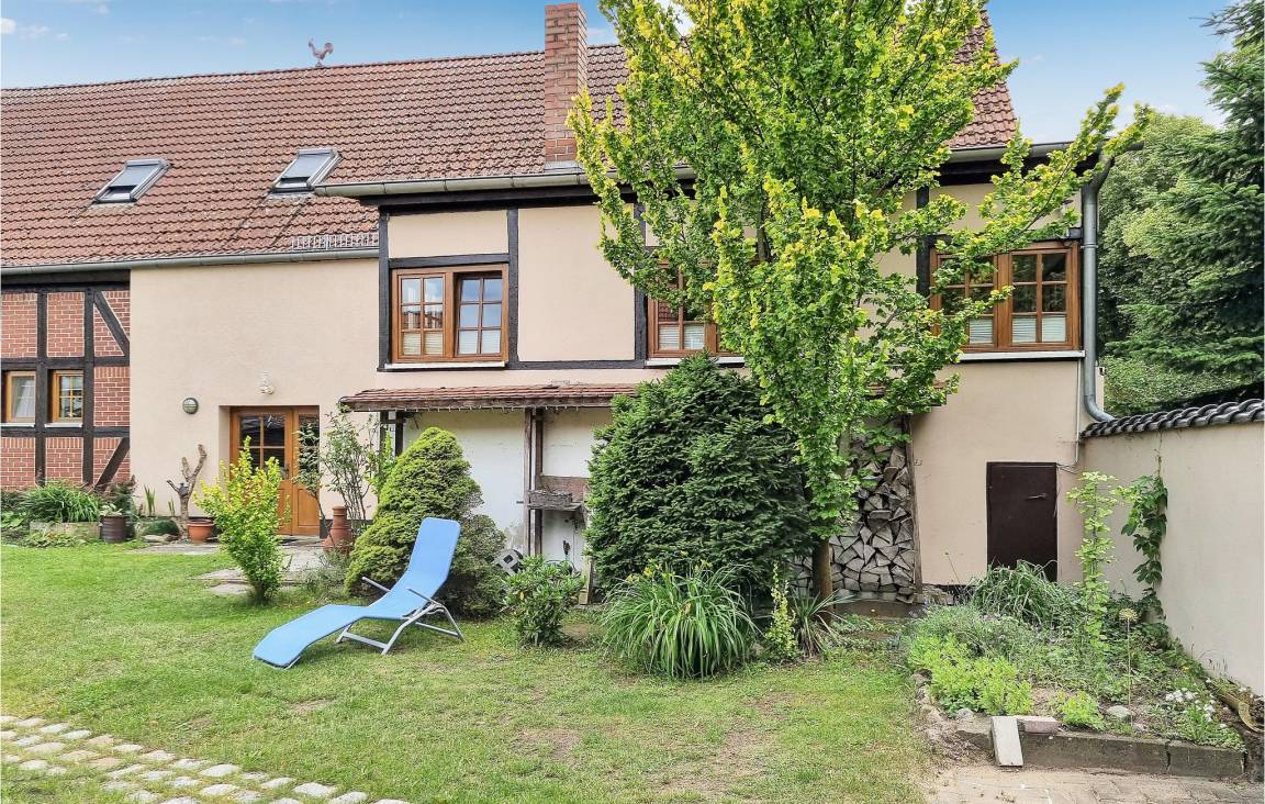 110 M² Ferienwohnung ∙ 2 Schlafzimmer ∙ 4 Gäste - Kremmen
