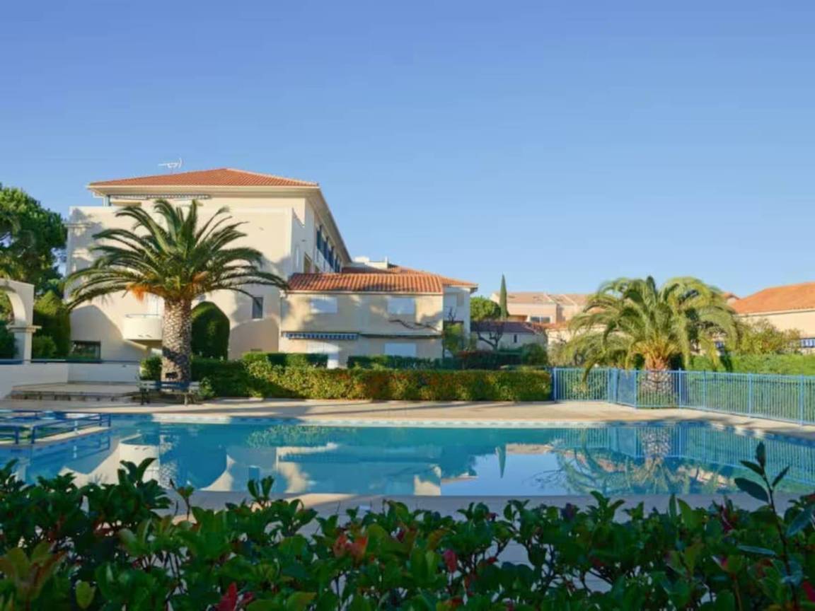 25 M² Appartement ∙ 1 Chambre ∙ 5 Personnes - Le Lavandou