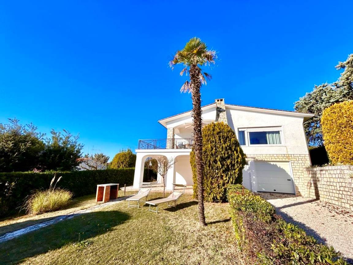 Villa Vacanza ∙ 3 Camere Da Letto ∙ 5 Ospiti - Numana