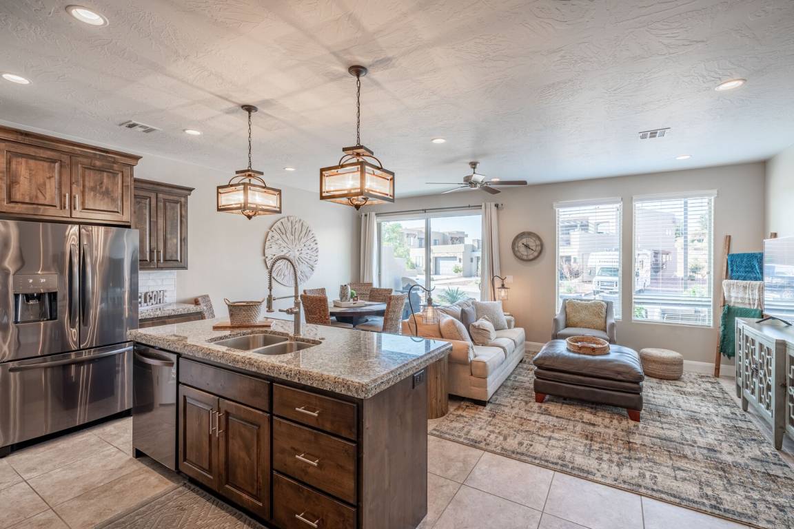 168 M² House ∙ 3 Bedrooms ∙ 8 Guests - St. George, USA